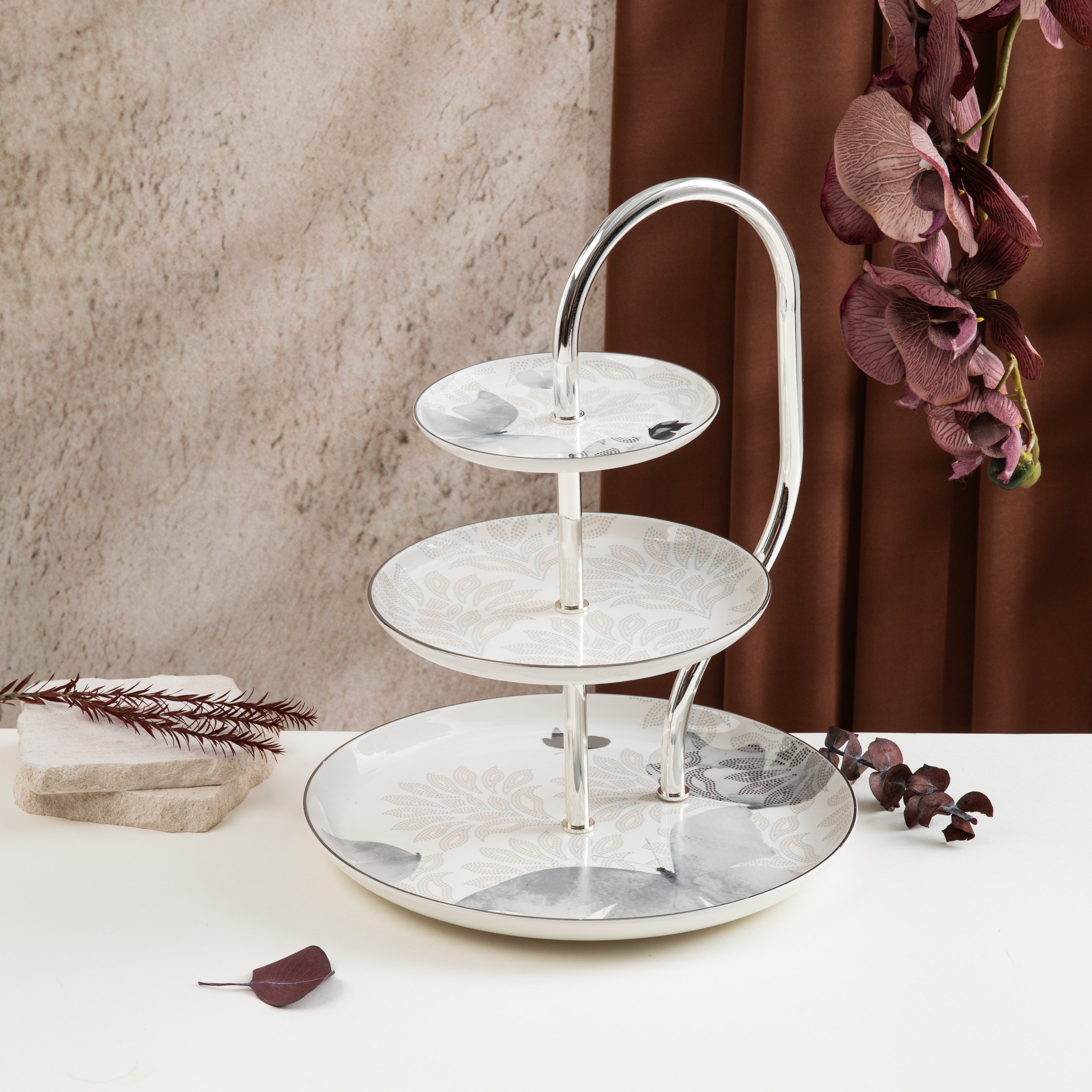 3 Layer Stand From Veloura - Grey + Silver – Otantik UAE